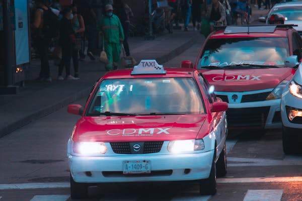 Cotizar seguro para taxi en México 2025 | Seguro.mx